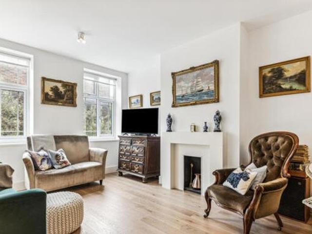 2 Bedroom Flat For Sale In Edwardes Square
