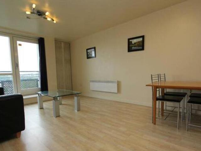 2 Bedroom Flat For Sale In Elmwood Lane