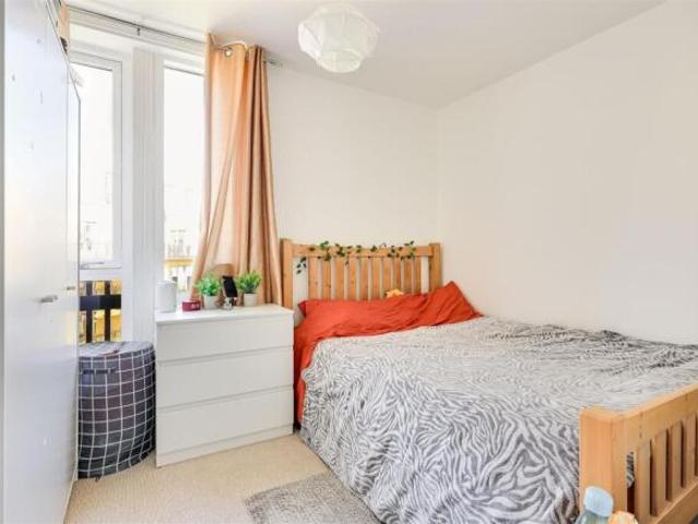 2 bedroom flat for sale in Elan House, Cherry Hinton Road, CB1
