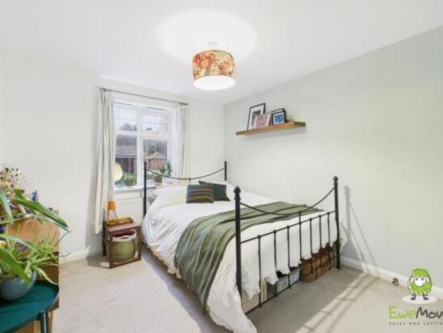 2 bedroom flat for sale in Elder House, Mapledurwell, Basingstoke, Hampshire, RG24