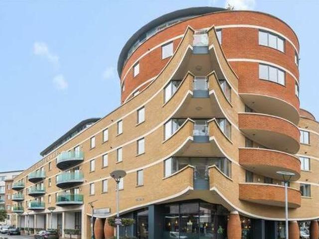 2 bedroom flat for sale in Eldridge Street Dorchester DT1
