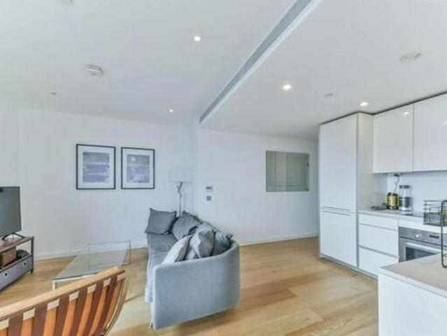 2 Bedroom Flat For Sale In Elephant And Castle, London