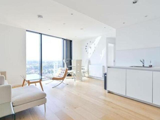 2 Bedroom Flat For Sale In Elephant And Castle, London
