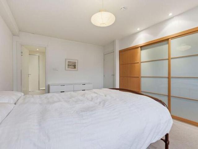 2 bedroom flat for sale in Elliot Street, Glasgow, G3