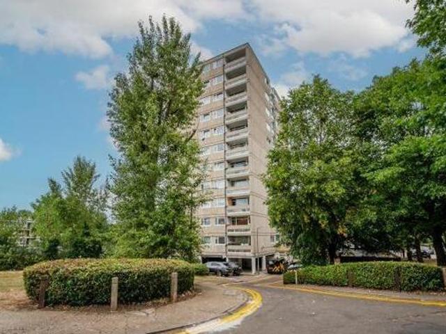 2 Bedroom Flat For Sale In Ellisfield Drive, London