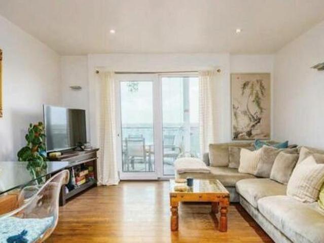 2 Bedroom Flat For Sale In Enfield