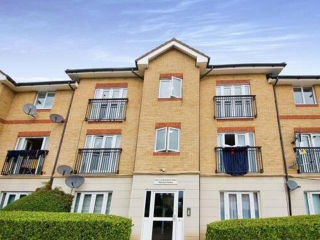 2 Bedroom Flat For Sale In Enfield