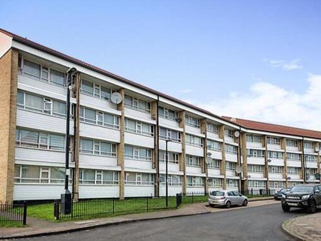 2 Bedroom Flat For Sale In Enfield