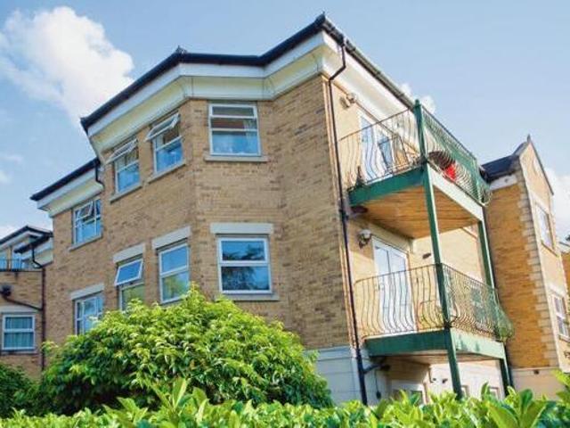 2 Bedroom Flat For Sale In Enfield