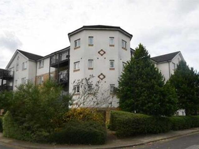 2 Bedroom Flat For Sale In Enstone Road