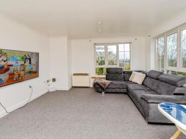 2 bedroom flat for sale in Essington Way, Wolverhampton, WV1