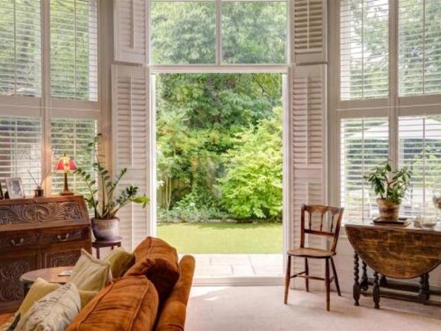 2 bedroom flat for sale in Fenwick Terrace, Jesmond, Newcastle upon Tyne, NE2
