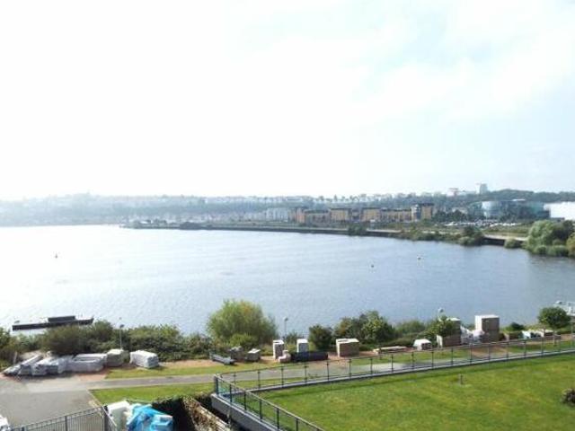 2 Bedroom Flat For Sale In Ferry Court, Cradiff