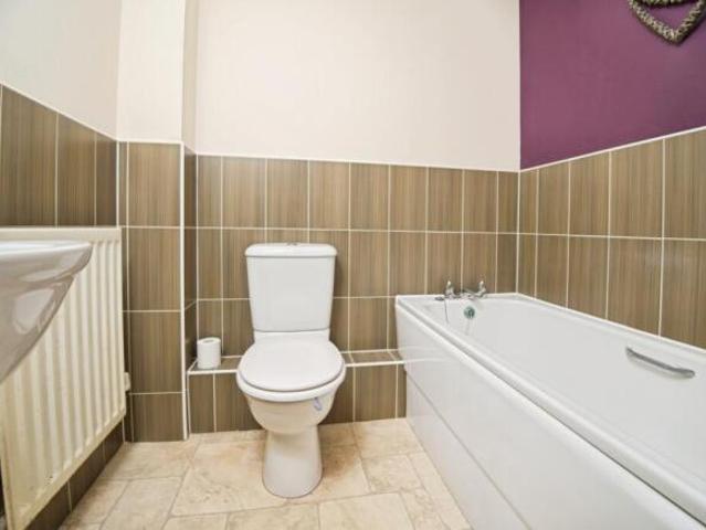 2 bedroom flat for sale in Ffordd James McGhan, Cardiff, CF11