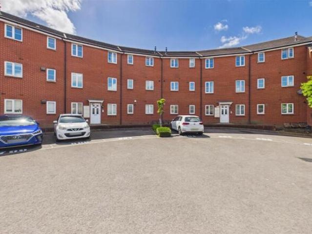 2 bedroom flat for sale in Filton Avenue, Horfield, BS7