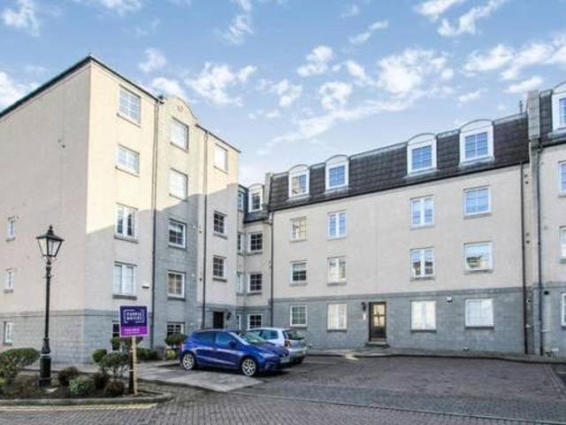 2 bedroom flat for sale in Fonthill Avenue Aberdeen AB11 AB11
