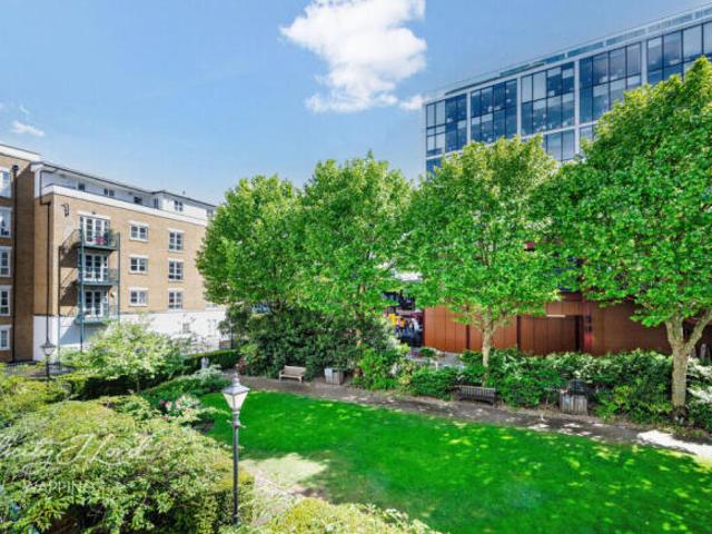 2 bedroom flat for sale in Folgate Street, LONDON E1