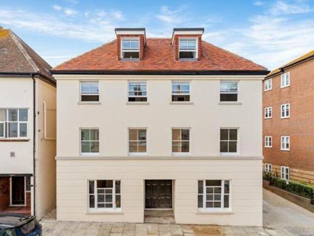 2 Bedroom Flat For Sale In Folkestone