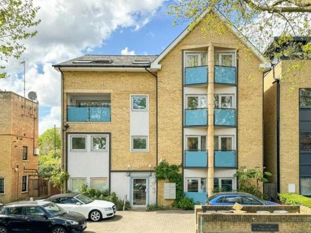 2 Bedroom Flat For Sale In Forest Hill, London