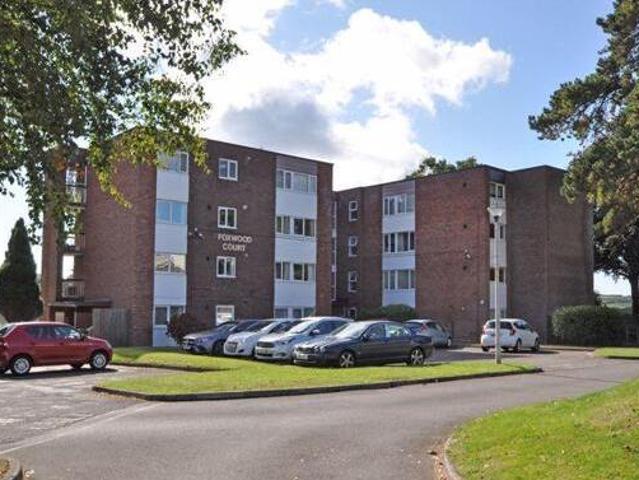 2 Bedroom Flat For Sale In Foxwood Close