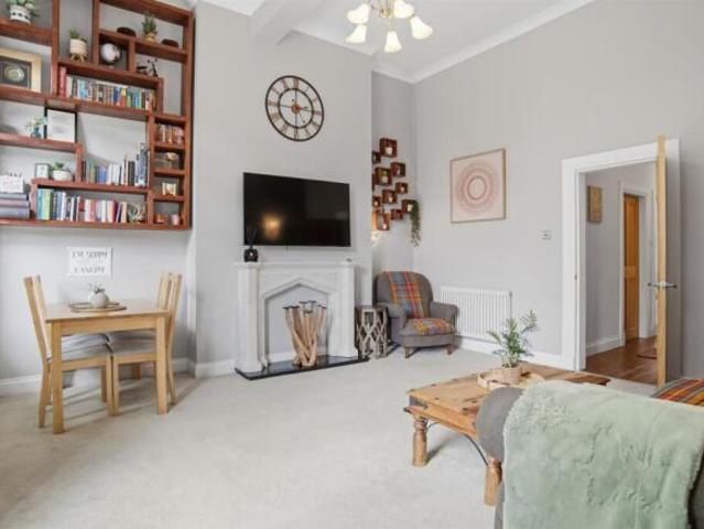 2 bedroom flat for sale in Flat 1 27 Oakfield Avenue, Hillhead, G12 8LL, G12
