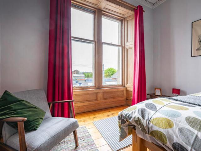 2 bedroom flat for sale in Flat 2/1, 119 Albert Drive, Pollokshields, Glasgow, G41