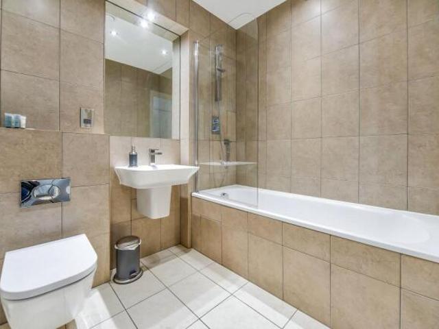2 bedroom flat for sale in Flat 4, Poppyfield, Copperwood Place, London, SE10 8GD, SE10