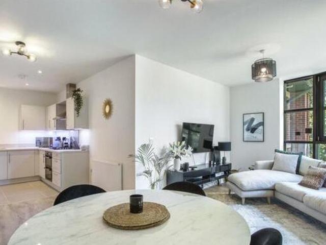 2 Bedroom Flat For Sale In Fleet
