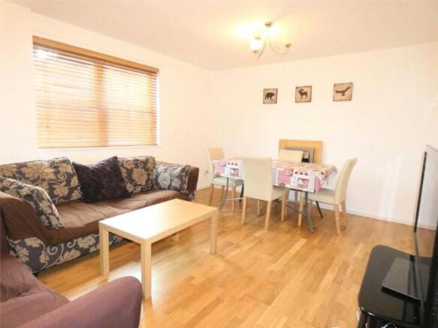 2 bedroom flat for sale in Friar Gate Court, Friar Gate, Derby, Derbyshire, DE1