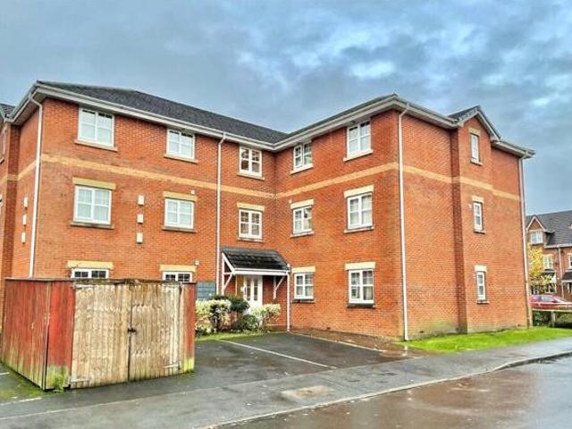 2 Bedroom Flat For Sale In Fulwood, Preston