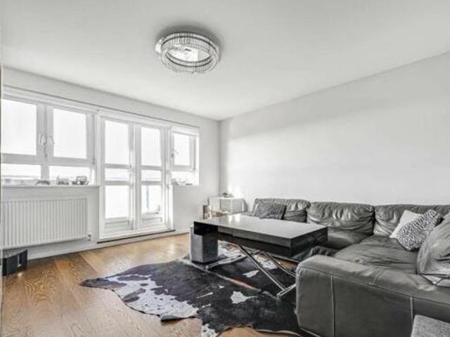 2 Bedroom Flat For Sale In Fulham