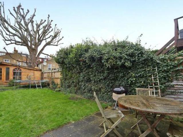 2 Bedroom Flat For Sale In Fulham