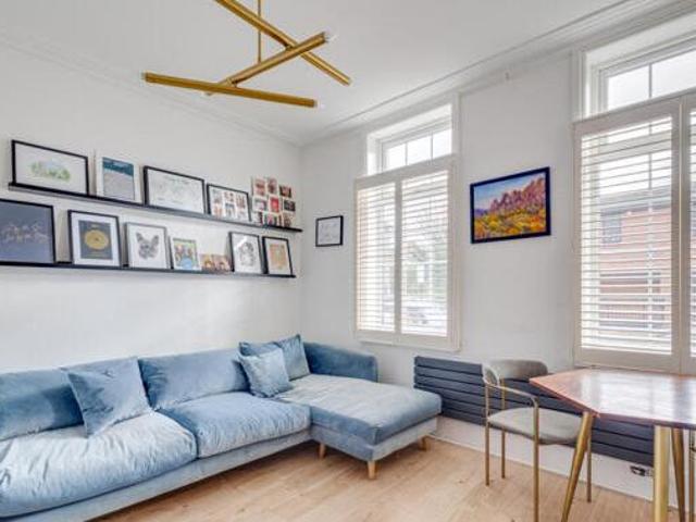 2 Bedroom Flat For Sale In Fulham