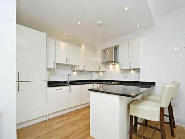 2 Bedroom Flat For Sale In Fulham