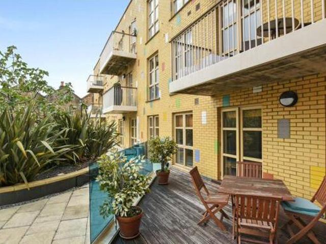 2 Bedroom Flat For Sale In Fulham Broadway