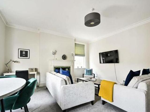 2 Bedroom Flat For Sale In Fulham Broadway, London