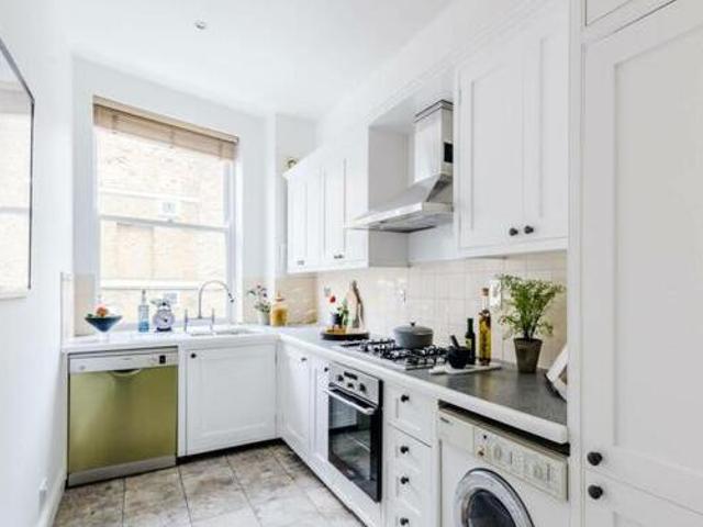 2 Bedroom Flat For Sale In Fulham Broadway, London