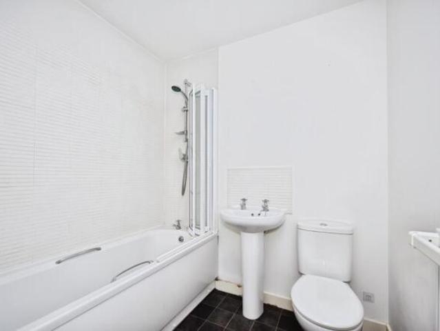 2 bedroom flat for sale in Furfield Chase, Boughton Monchelsea, Maidstone, Kent, ME17