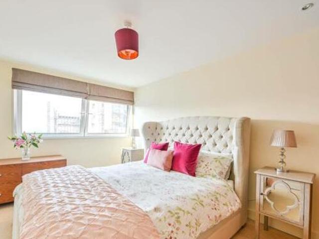 2 Bedroom Flat For Sale In Gallions Reach, London