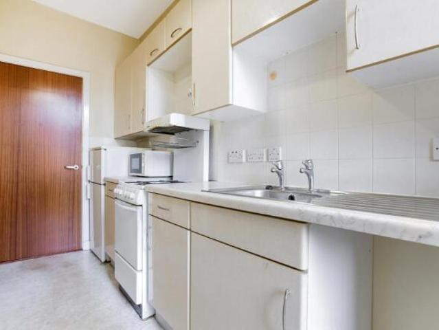 2 bedroom flat for sale in Garturk Street, Glasgow, G42 8JH, G42