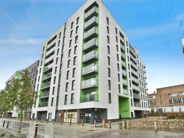 2 bedroom flat for sale in Geoffrey Watling Way, Norwich, NR1