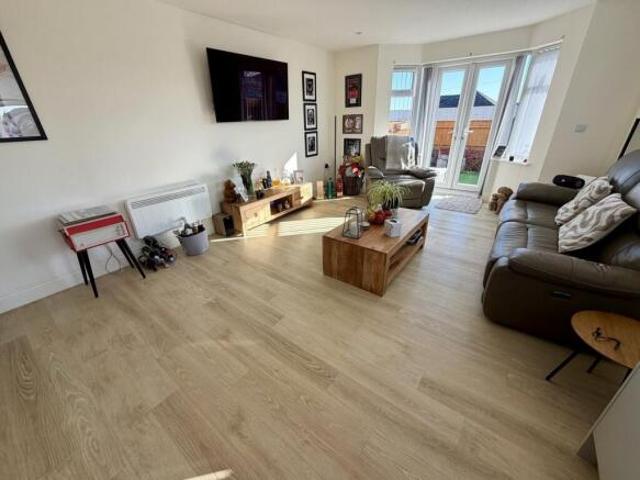 2 bedroom flat for sale in Good Road, Parkstone, Poole, BH12