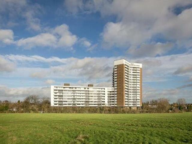 2 Bedroom Flat For Sale In Gosforth