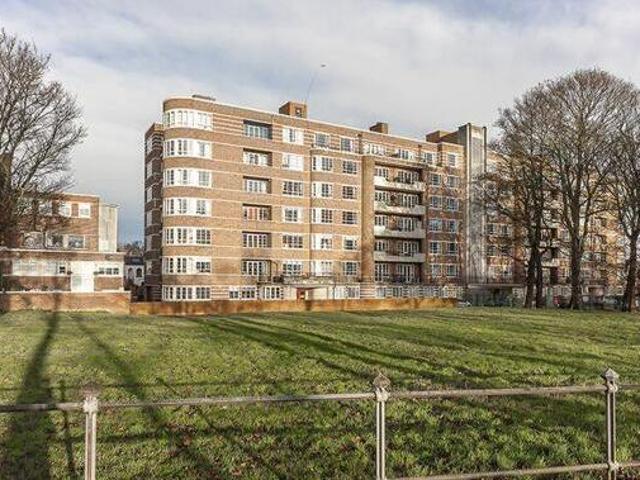 2 Bedroom Flat For Sale In Gosforth