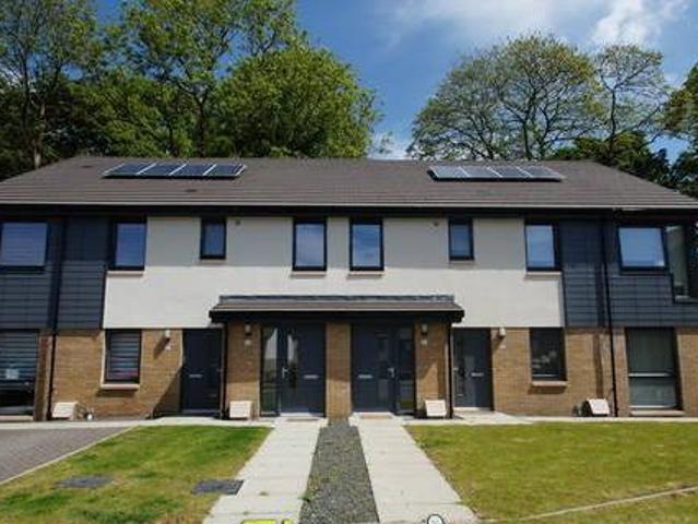 2 bedroom flat for sale in Glengyle Drive Lennoxtown G66