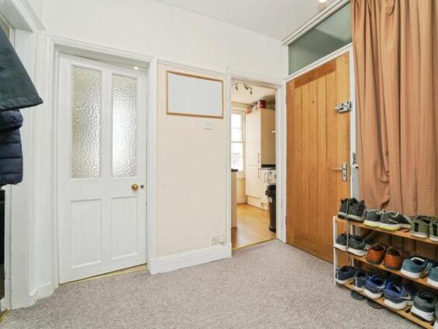2 bedroom flat for sale in Grosvenor Street, Cheltenham, Gloucestershire, GL52