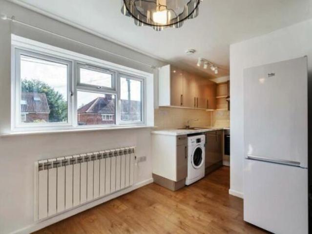 2 bedroom flat for sale in Grays Road, Headington, OX3