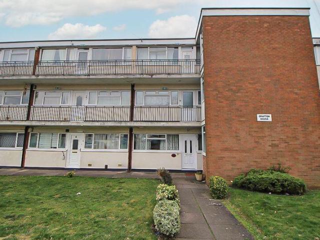 2 bedroom flat for sale in Grafton House, Olive Avenue, PARKFIELDS, WOLVERHAMPTON, WV4 6AQ, WV4