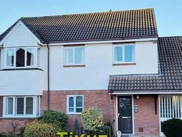 2 bedroom flat for sale in Grange Close North Henleaze Bristol BS9