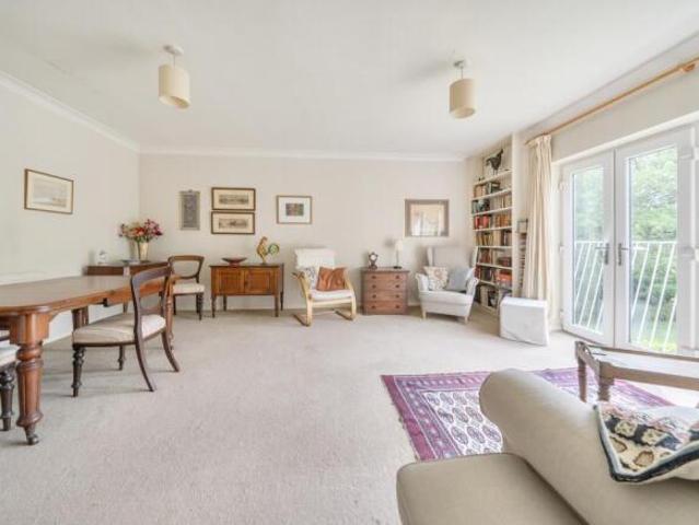 2 bedroom flat for sale in Granville Court, Cheney Lane, OX3